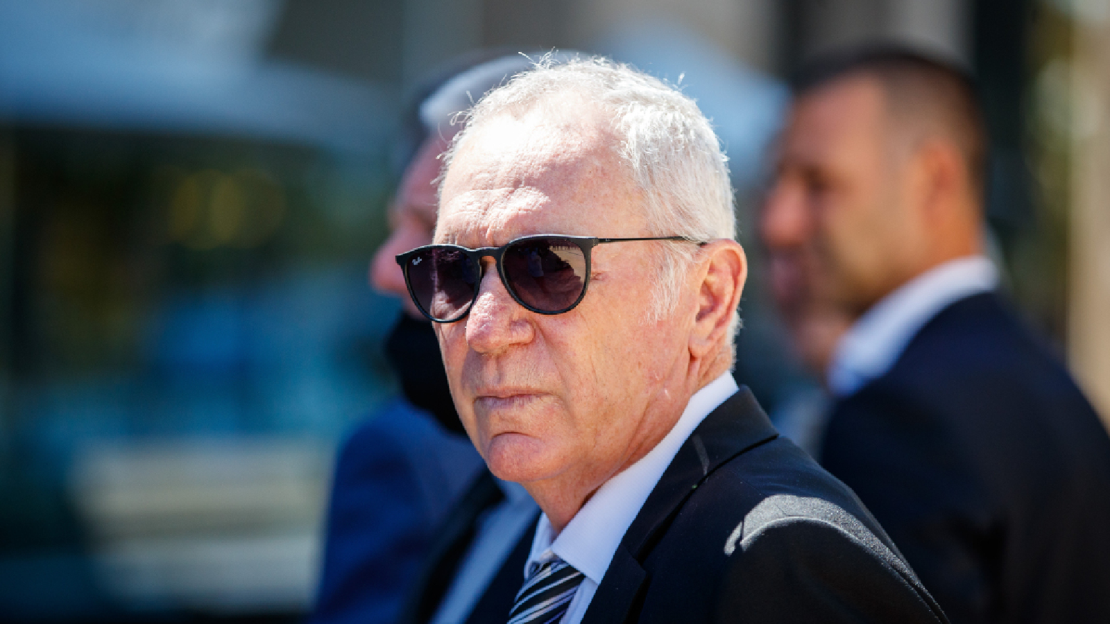 Australia legend Allan Border reveals he has Parkinson's disease ...