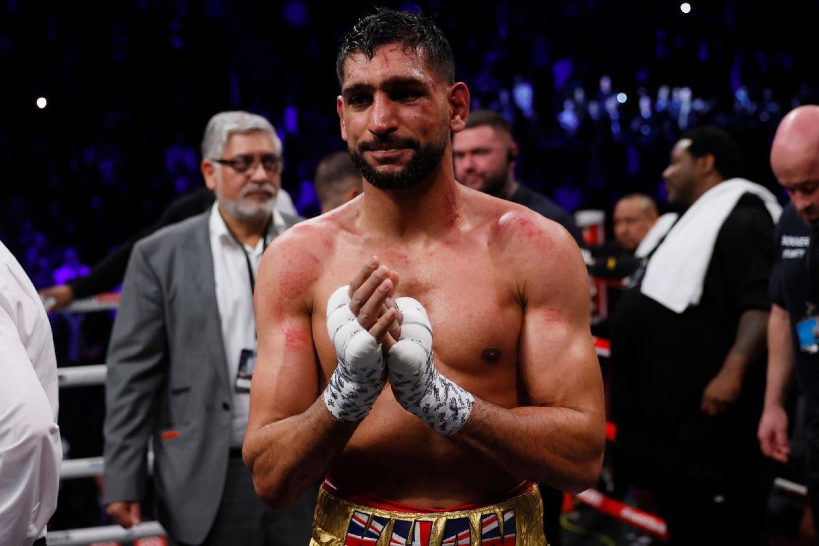 Amir Khan admits he should have retired following 2016 loss to Canelo ...