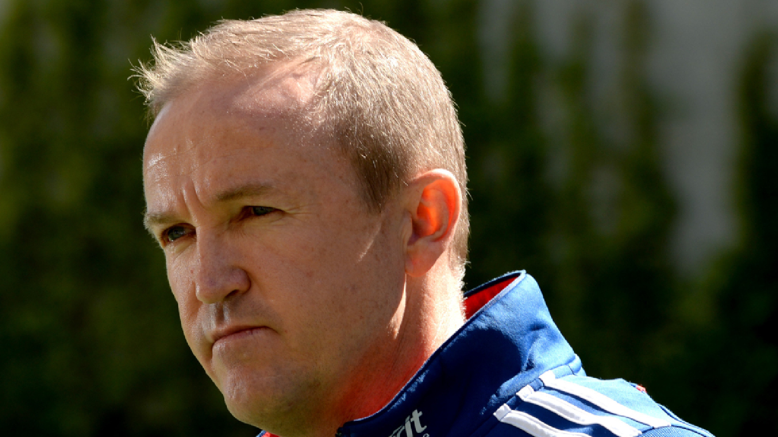 Stuart Broad doesn't want Andy Flower revealing England secrets after ...