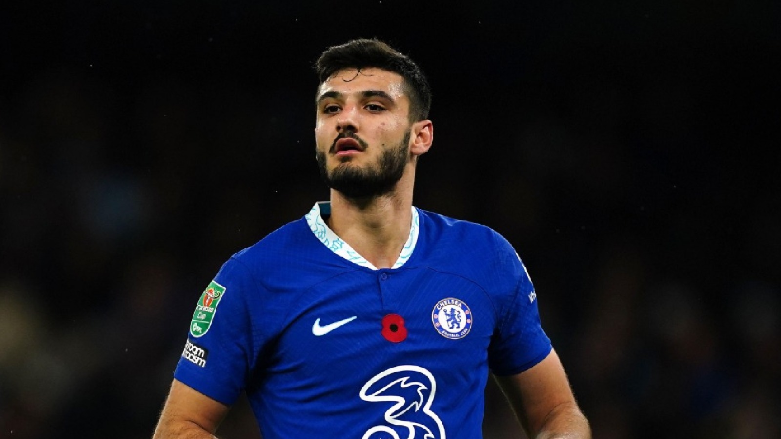 Armando Broja suffers knee injury for Chelsea in Aston Villa friendly ...