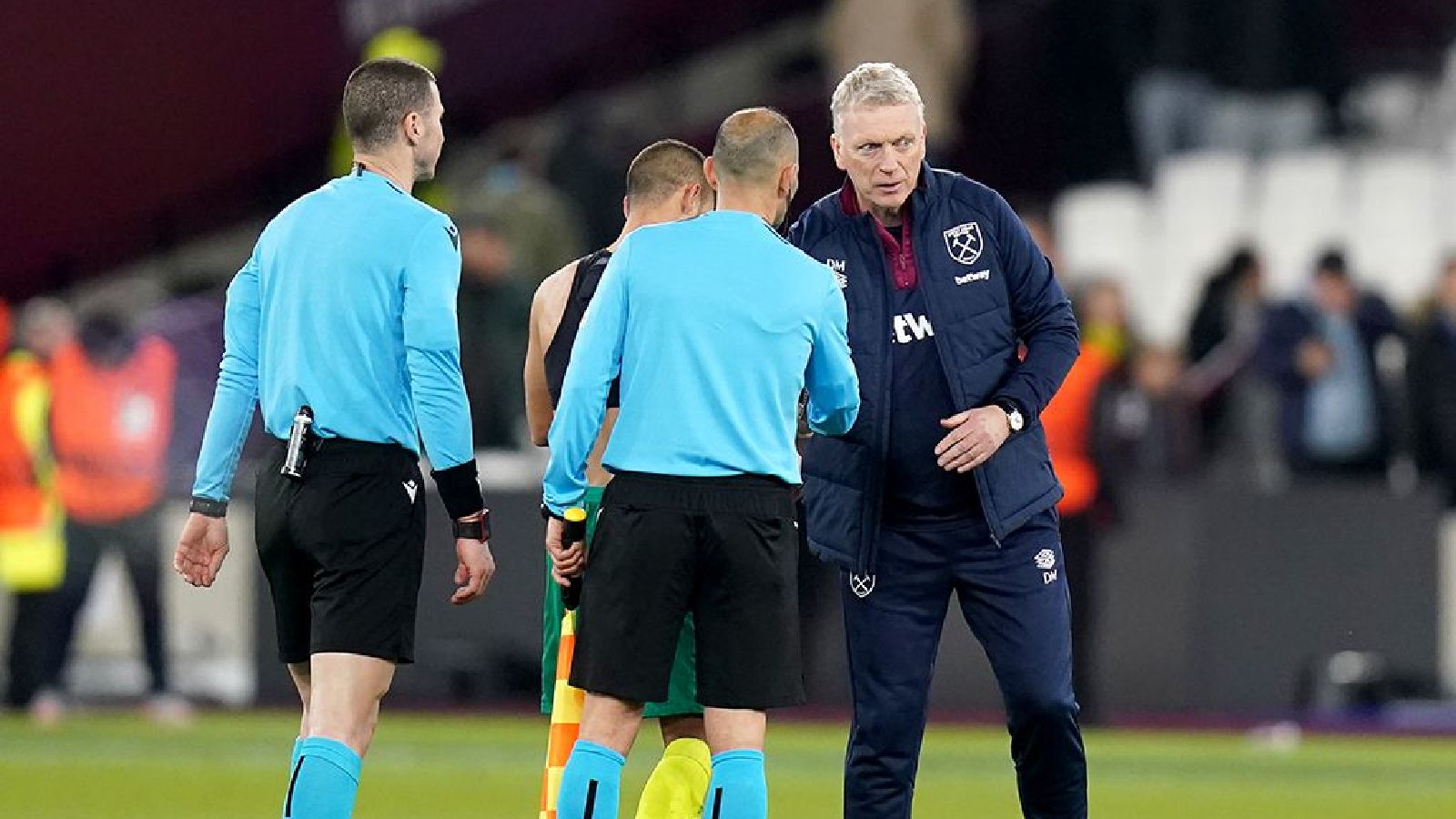 David Moyes hails 'professional' performance as West Ham progress to ...