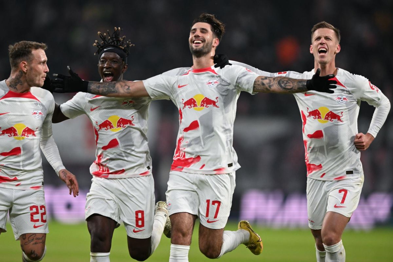RB Leipzig pile pressure on leaders Bayern Munich as Dominik Szoboszlai ...
