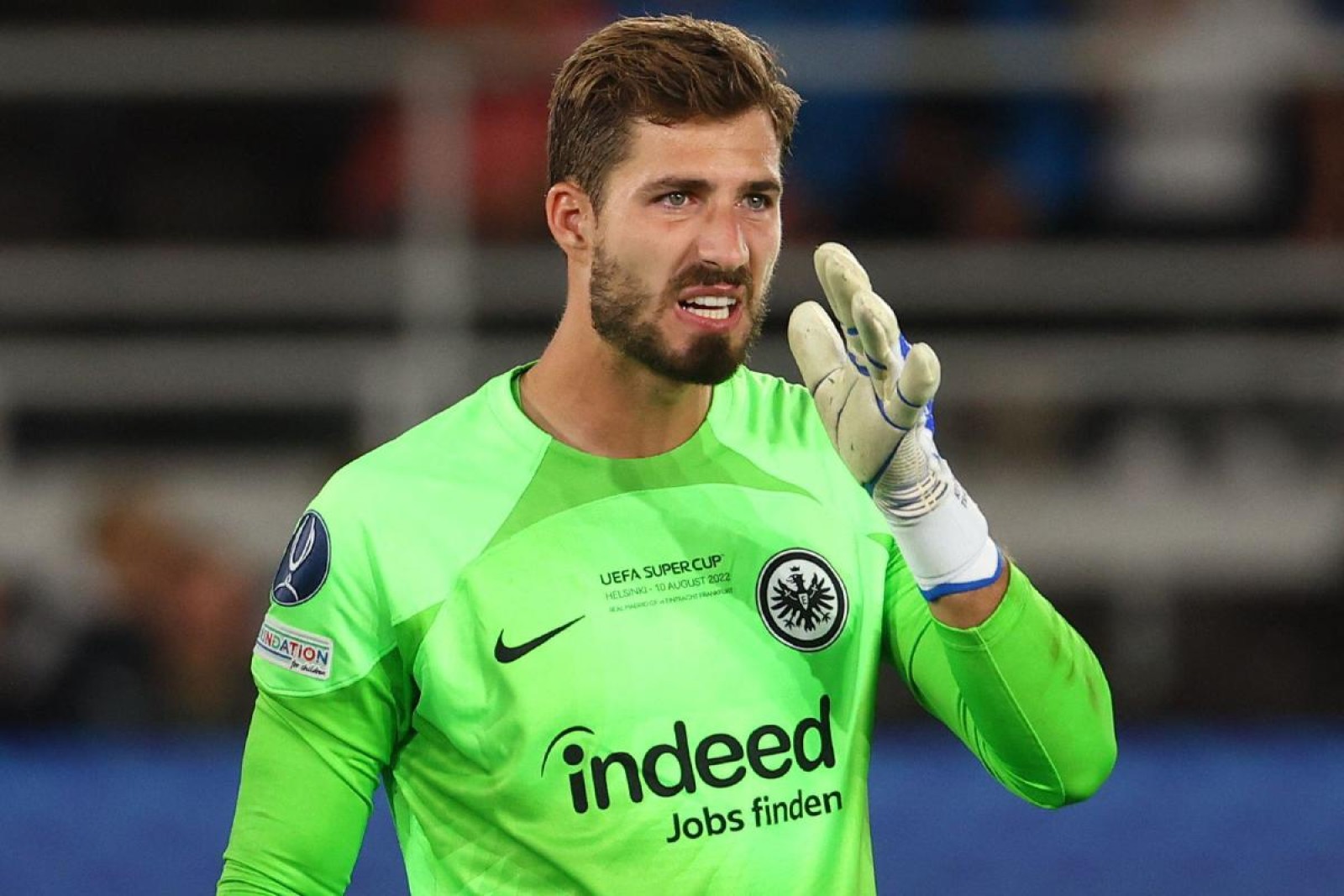 Goalkeeper Kevin Trapp snubs Manchester United to stay at Eintracht ...