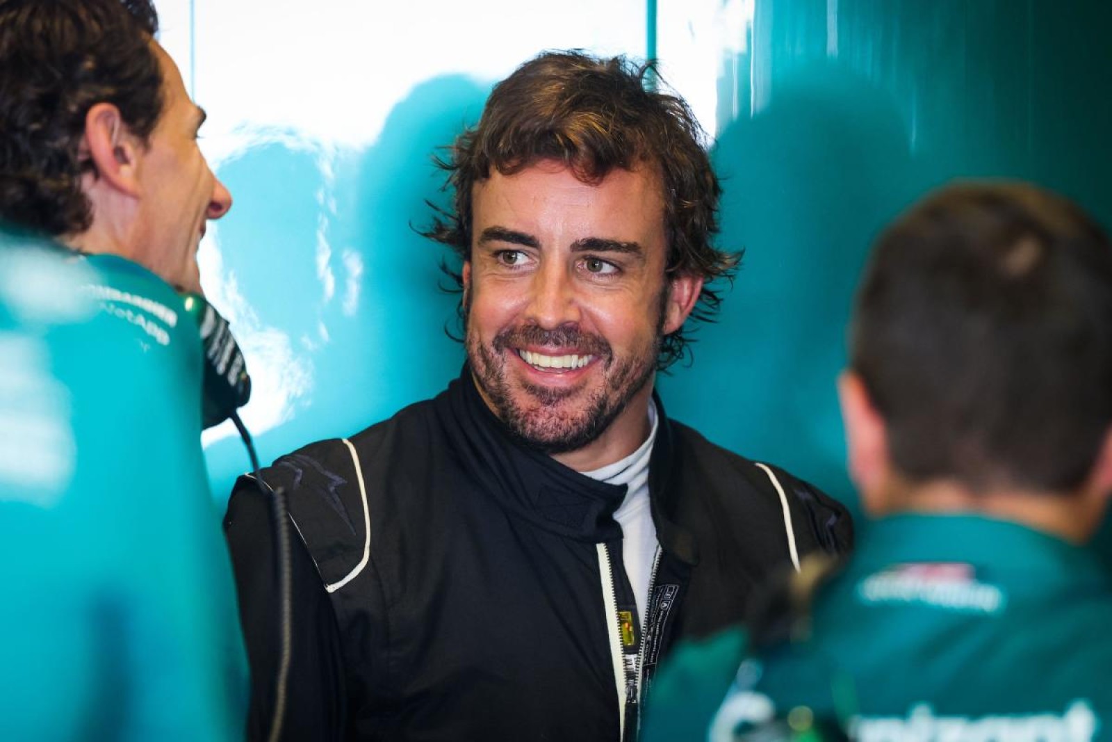 Fernando Alonso determined to help Aston Martin be title winners ...