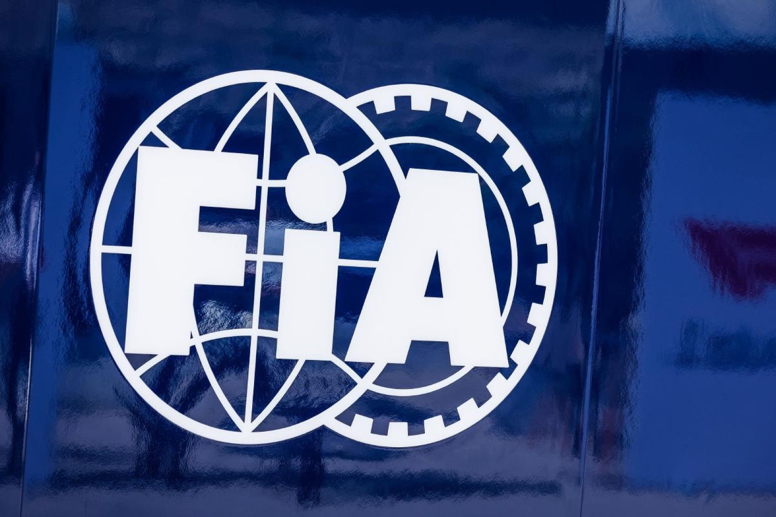 FIA backs 2023 floor tweaks to lessen Formula 1 car porpoising issue ...
