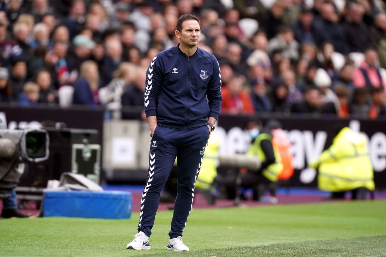 Everton news: Frank Lampard confident of safety despite slumping to ...