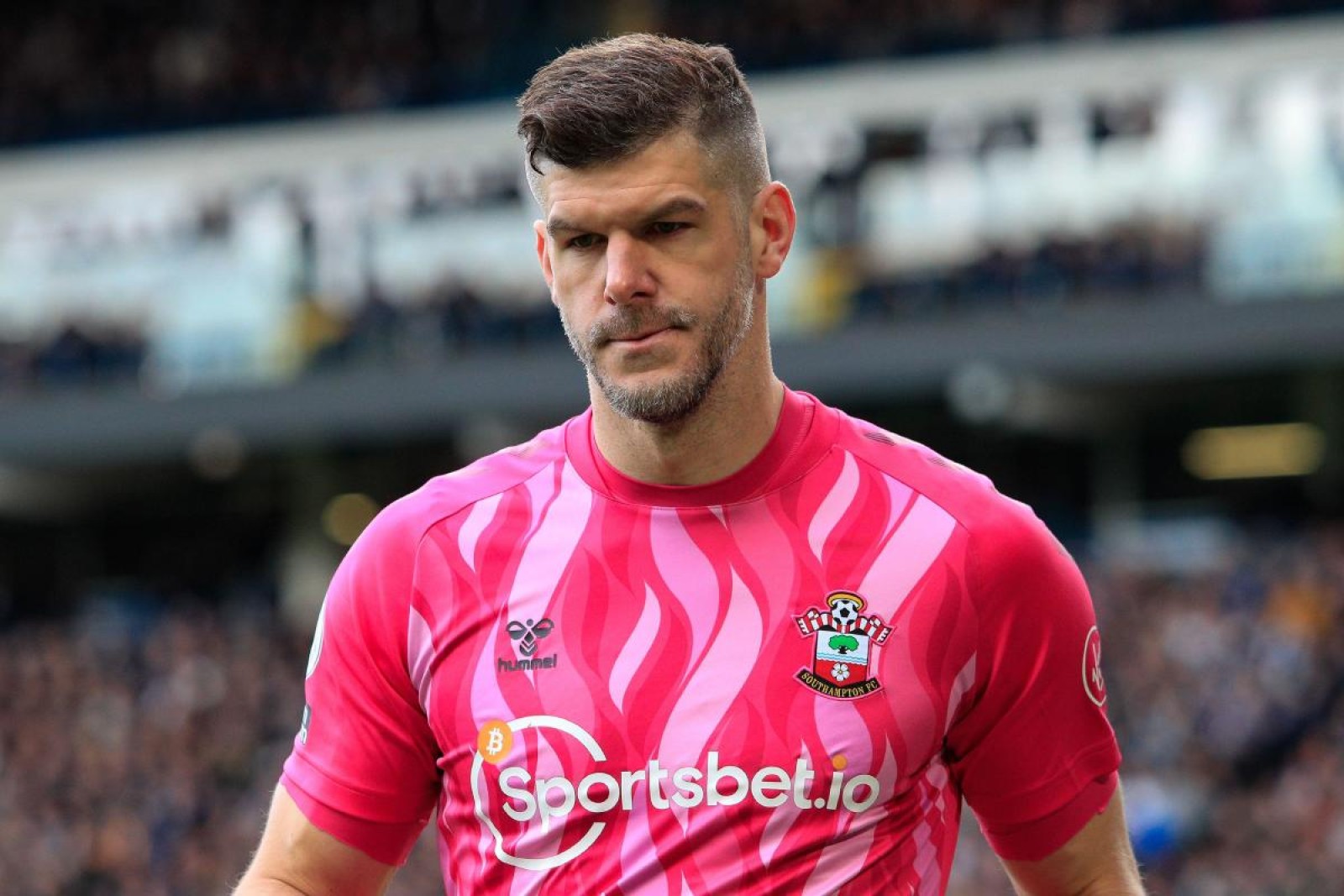 Tottenham set to make first summer signing as Southampton goalkeeper ...