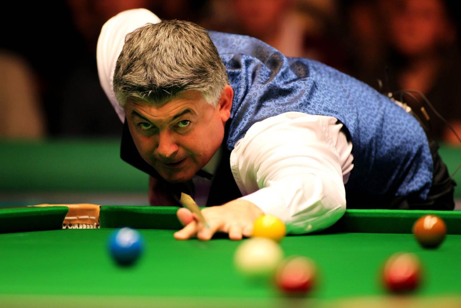 John Parrot announces snooker retirement as he and Stephen Hendry crash ...