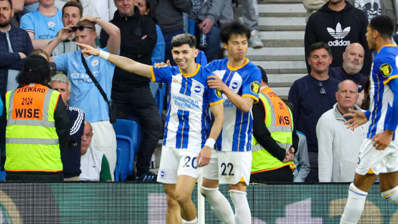 Julio Enciso stunner earns Brighton thrilling draw with champions ...