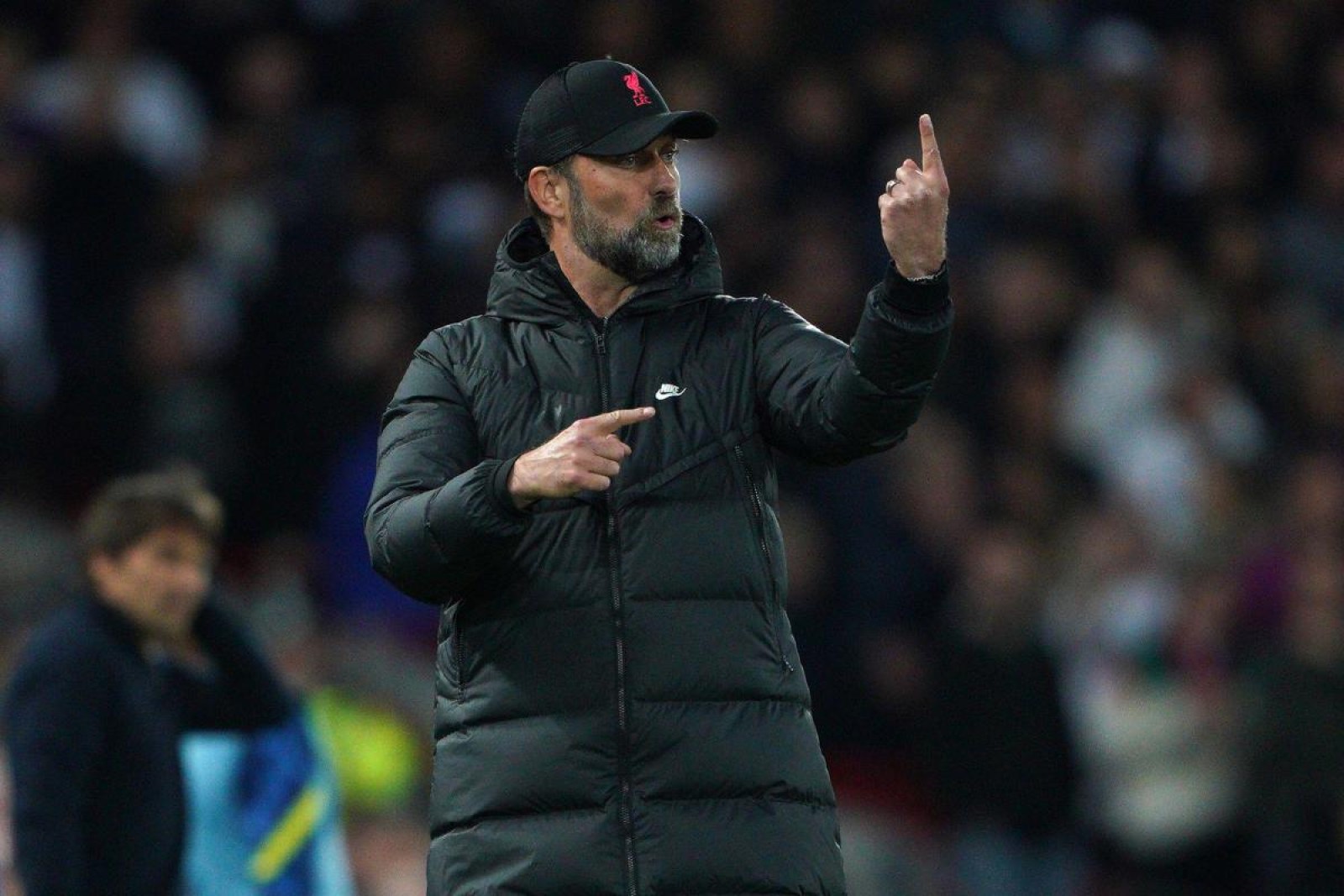 Liverpool news: Jurgen Klopp tells Reds to cut out the crosses in Aston ...