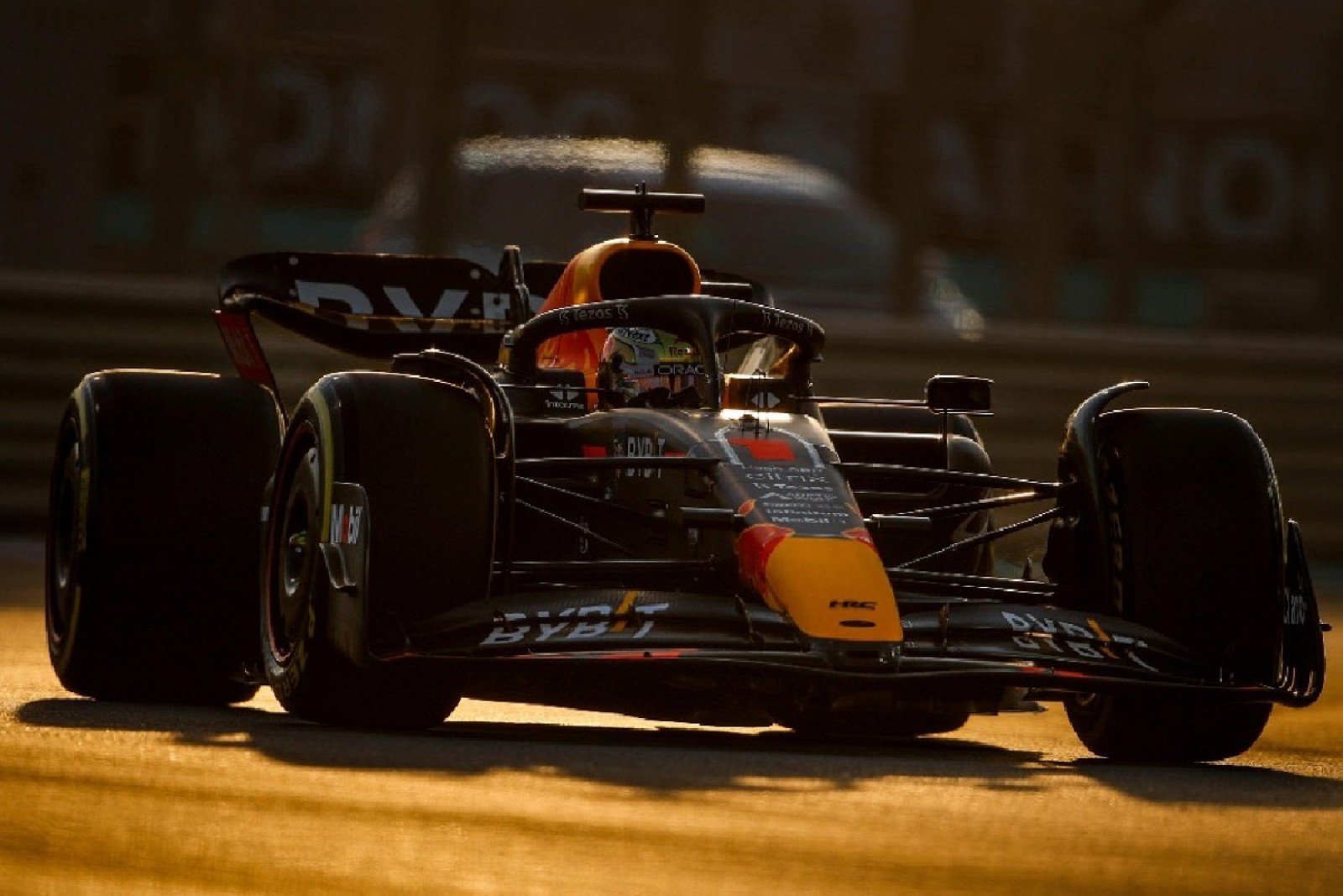 Red Bull's Max Verstappen fastest in the second practice under Abu ...