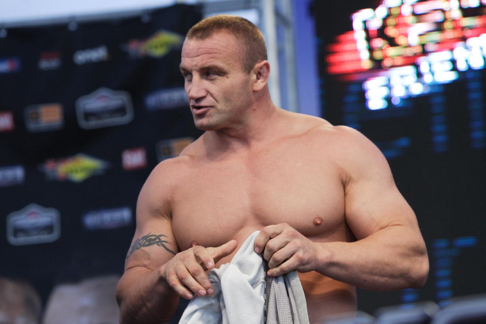 KSW 70 news: Five-time world strongest man Mariusz Pudzianowski ...
