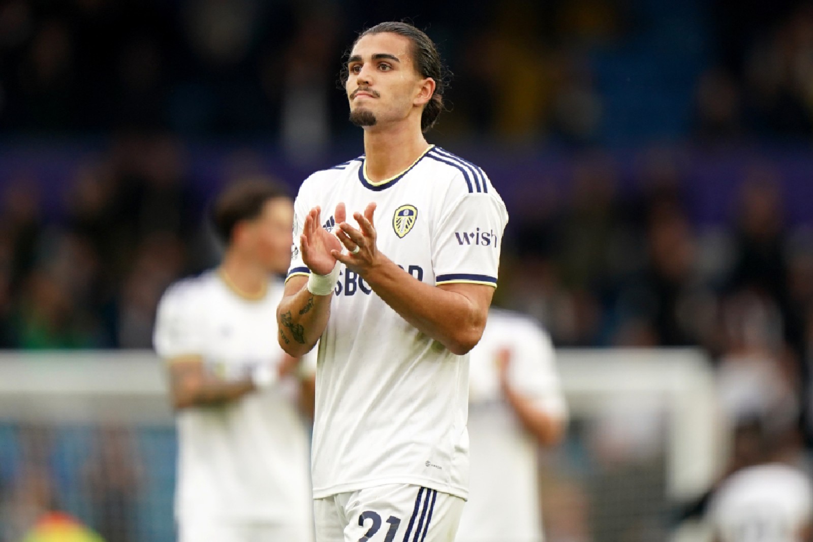 Pascal Struijk extends Leeds stay until 2027 | PlanetSport