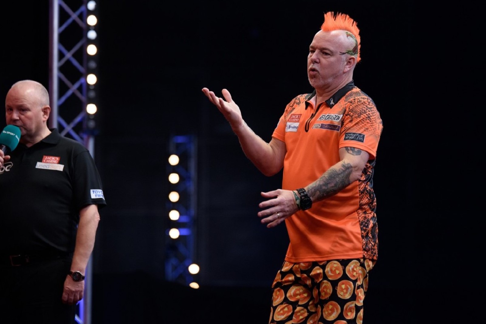 German Darts Grand Prix: Peter Wright thrashed by Lee Evans as Michael ...