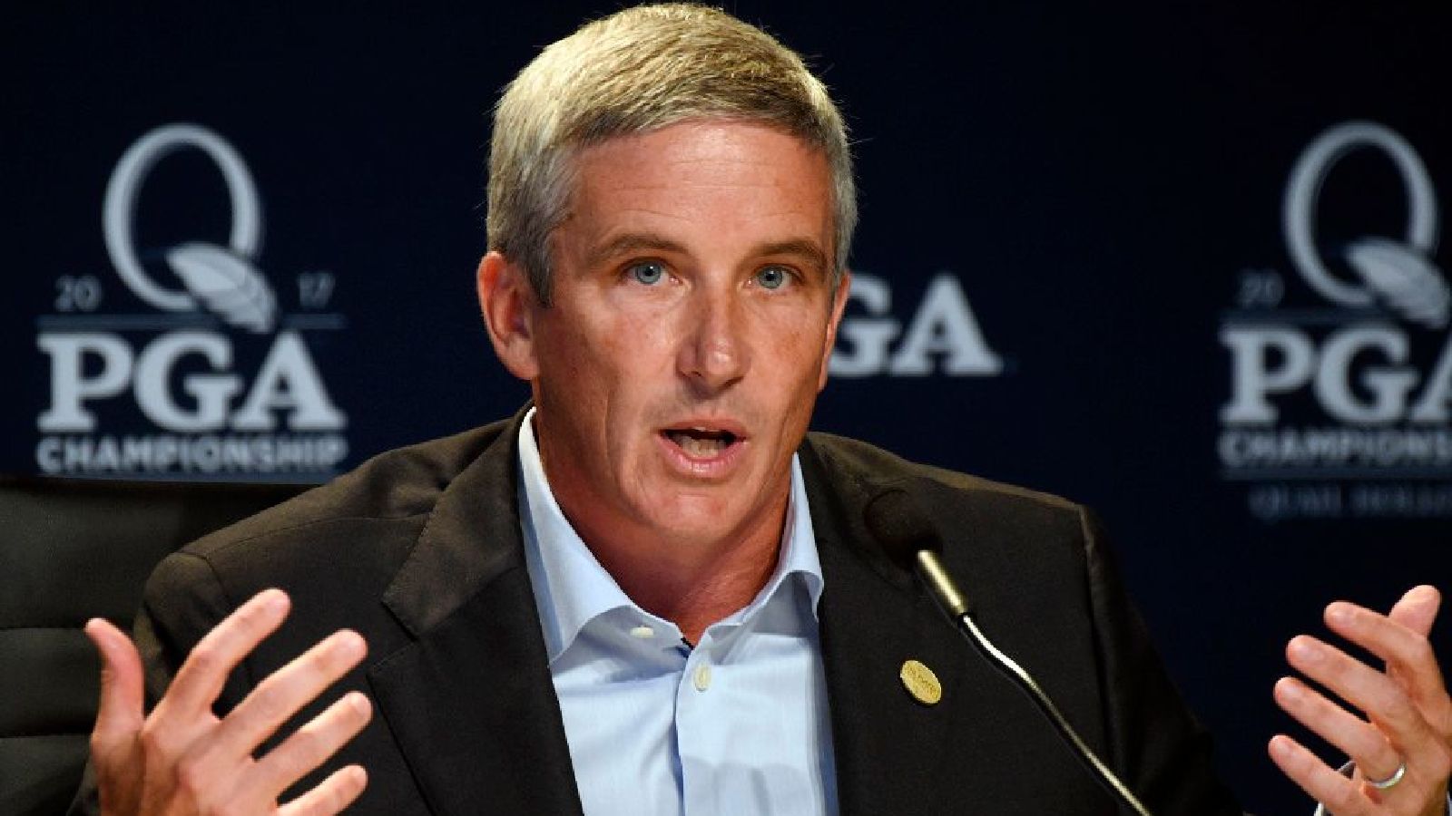 Binibining Pilipinas 2023 hosts trend for 'Powerpuff Girls' look ...