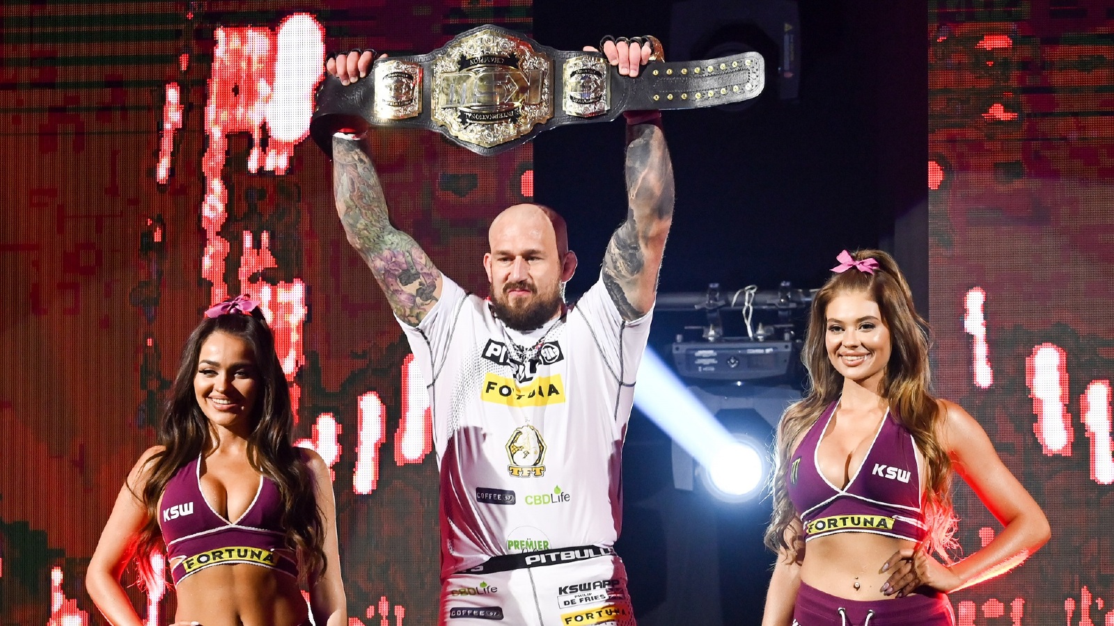 KSW 84 full fight card confirmed as Szymon Bajor looks to knock off the indomitable Phil De ...