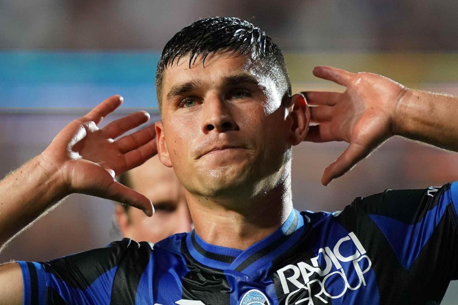 West Ham join race for Atalanta midfielder Ruslan Malinovskyi, but he ...