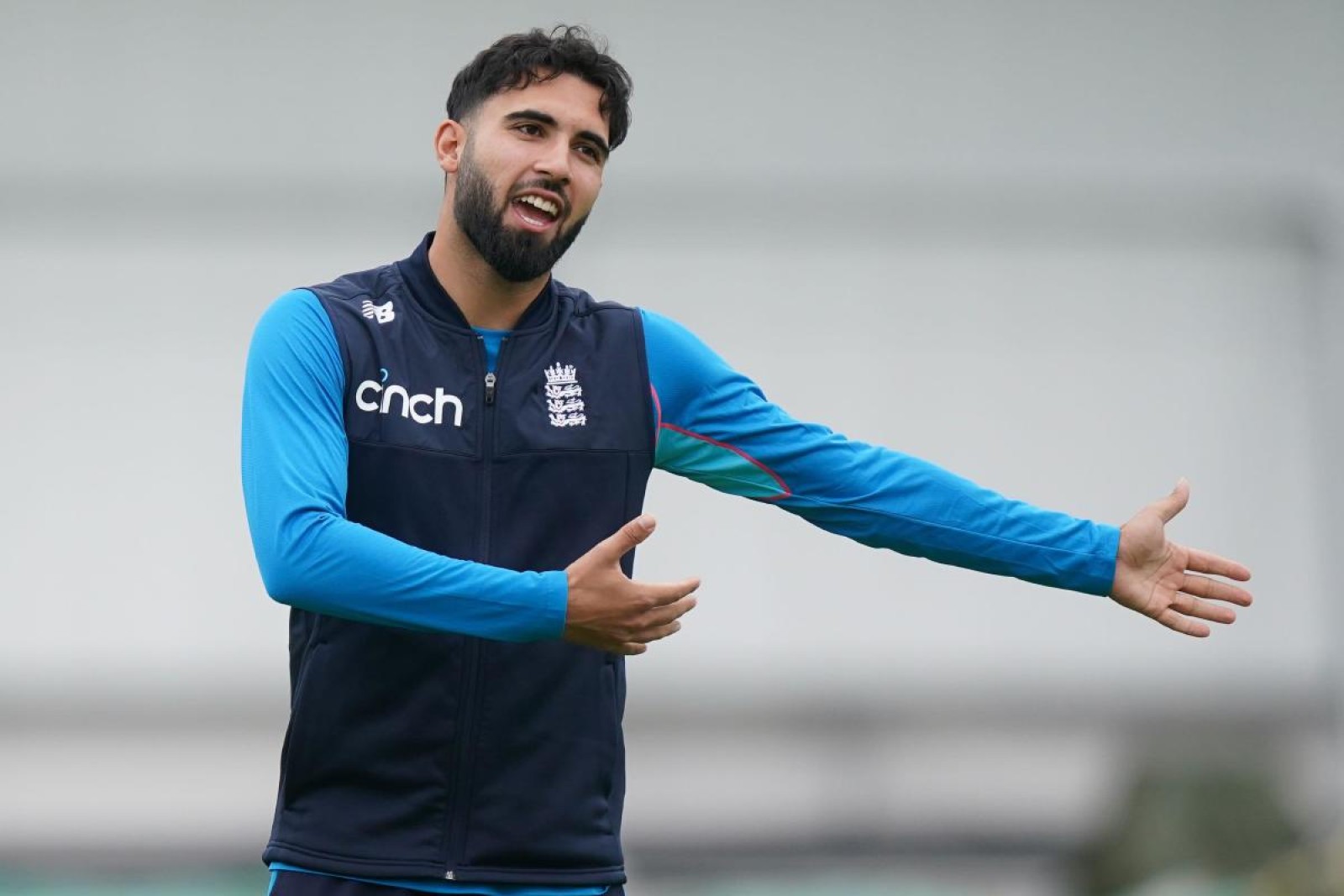 England and Lancashire seamer Saqib Mahmood facing further lay-off ...