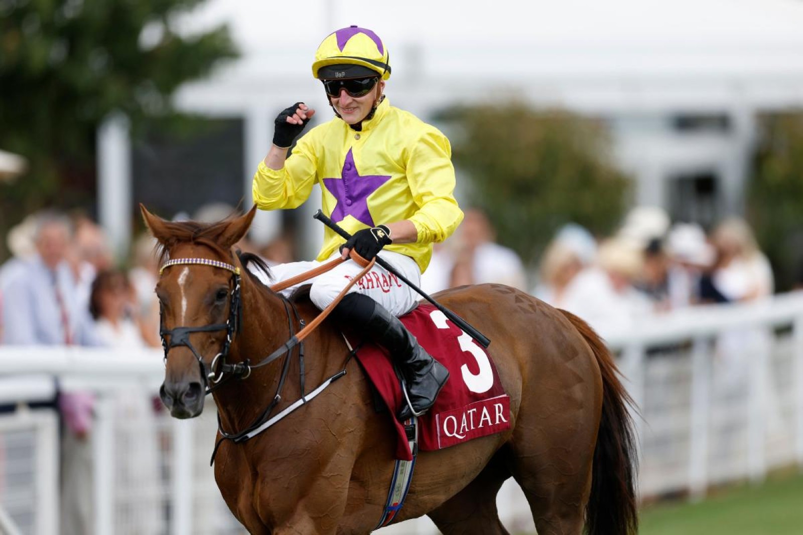 Tom Marquand and Sea La Rosa prove a perfect pair with Lillie Langtry ...