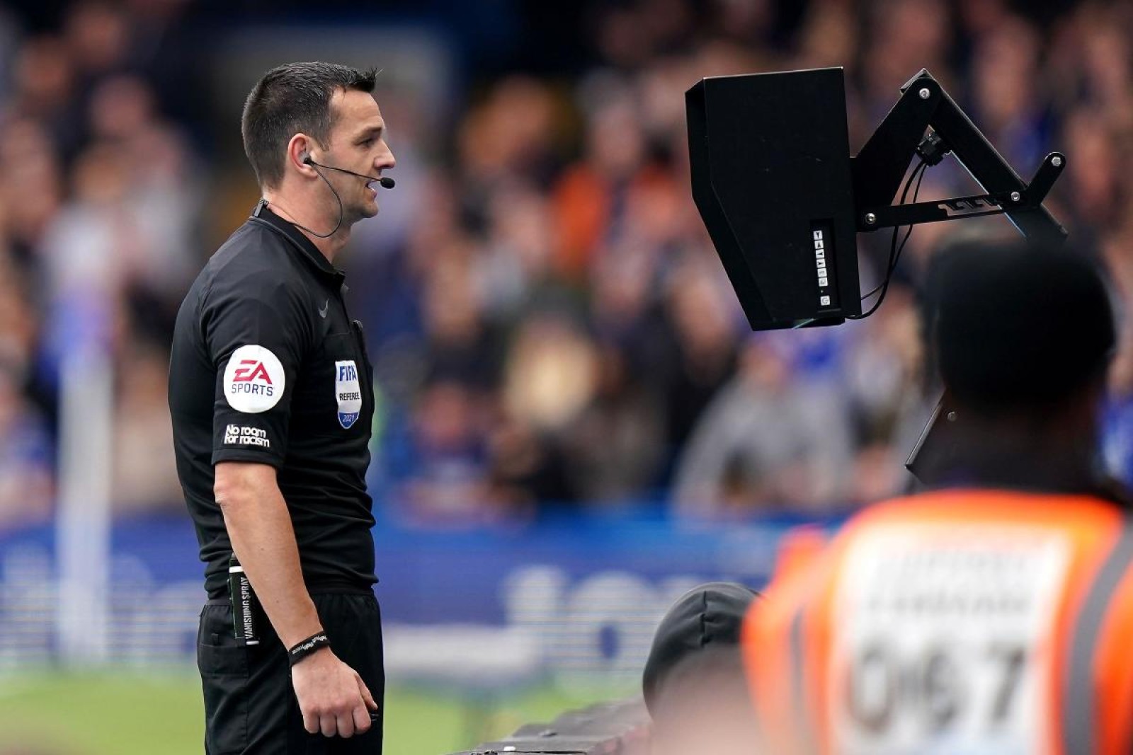 Lee Mason gets VAR boot ahead of weekend action, but Andrew Madley and ...