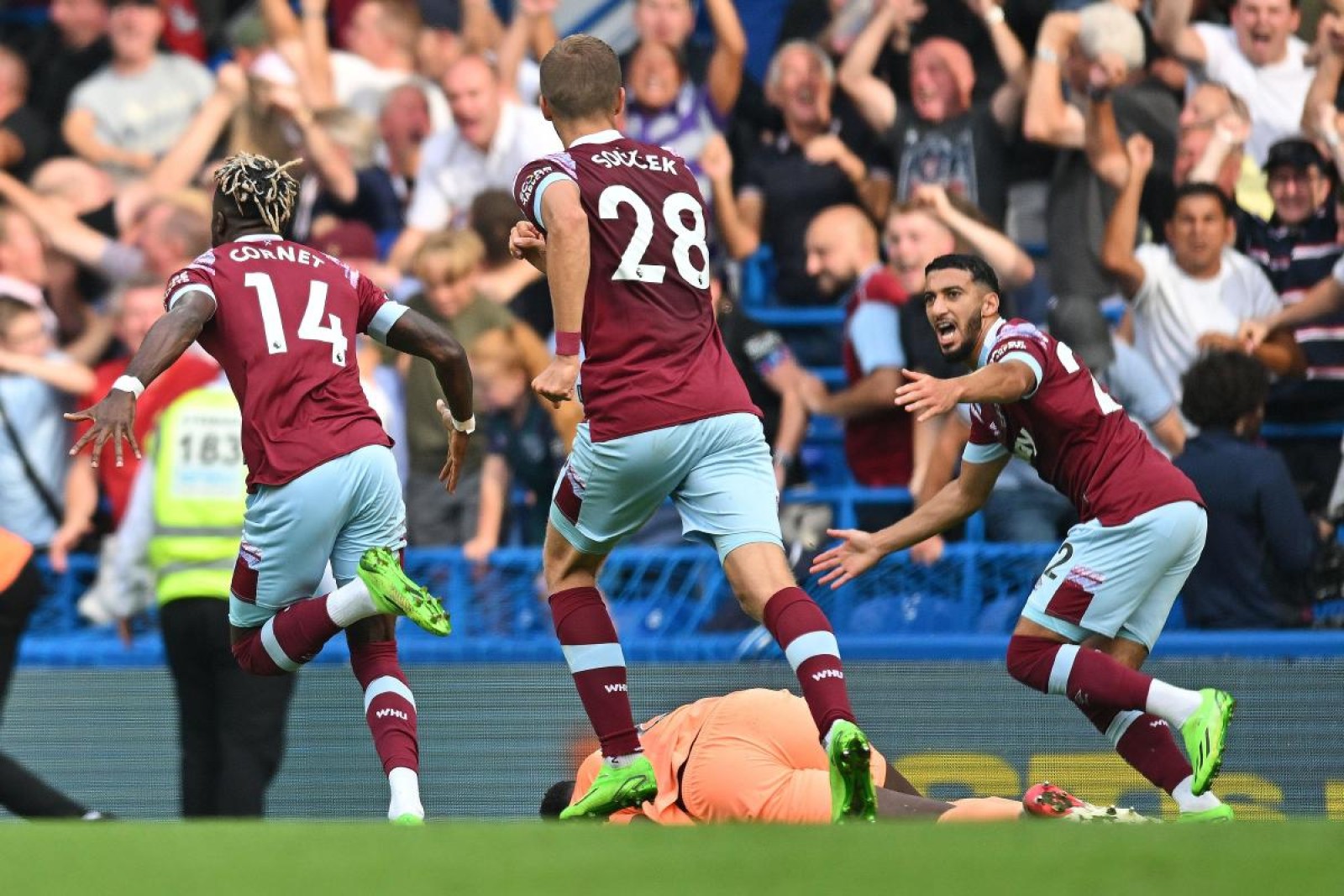 Referees' body accepts VAR decisions at Chelsea and Newcastle were ...