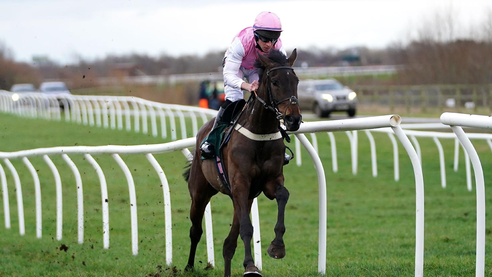 Jamie Snowden reveals You Wear It Well is in 'great order' ahead of ...