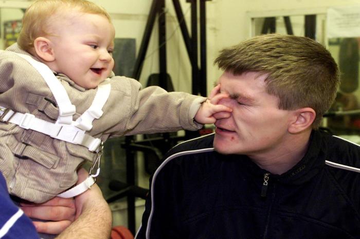 Ricky Hatton’s son Campbell turns professional with Matchroom deal ...